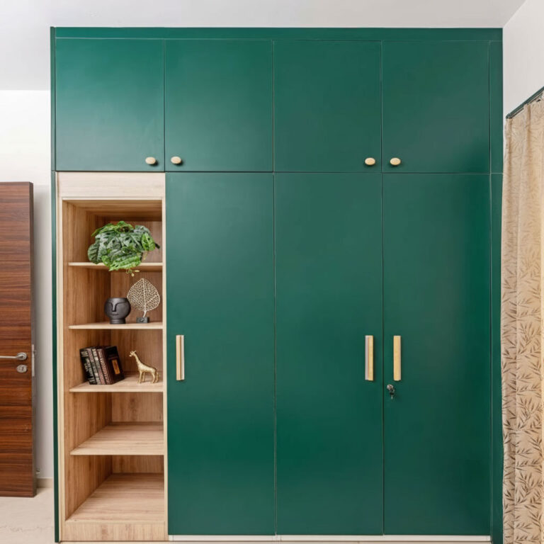 CONTEMPORARY 3 DOOR SWING WARDROBE DESIGN WITH OPEN SHELF NICHE - PLANETECO